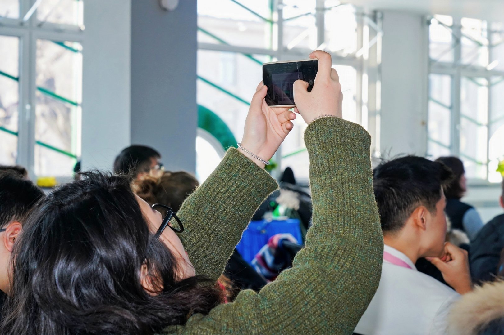 China-UK University Youth Forum integrates winter sports and ...
